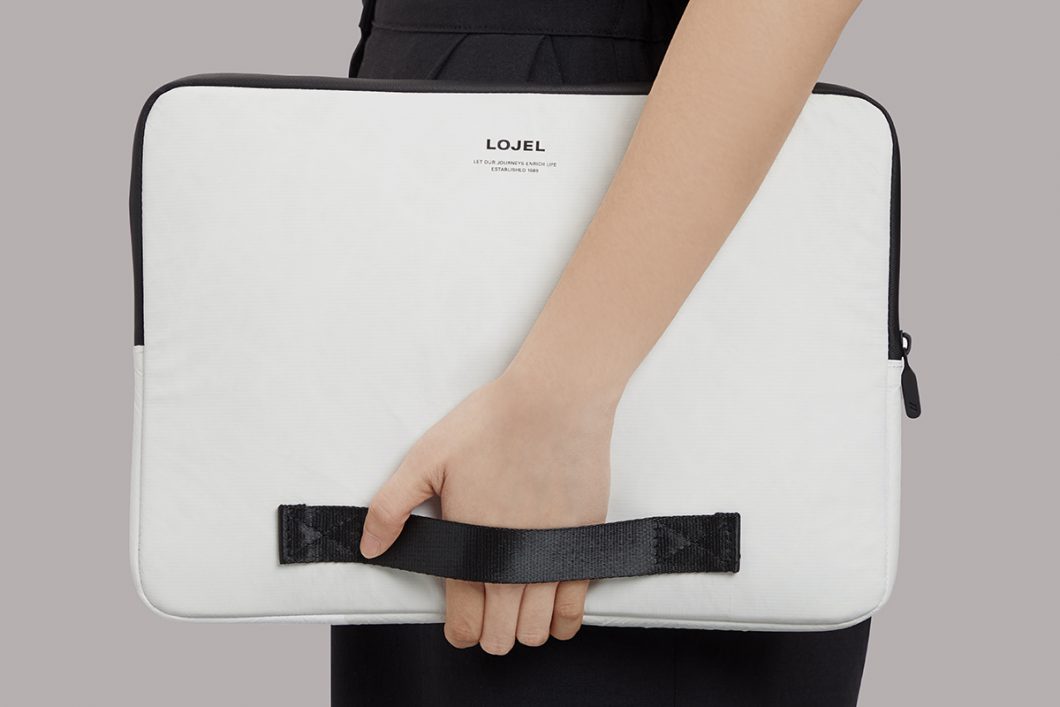 Laptop / A4 Sleeve (16") | LOJEL