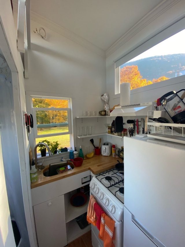 Big Changes: How Alex Cherney built his own Tiny House | LOJEL Journal