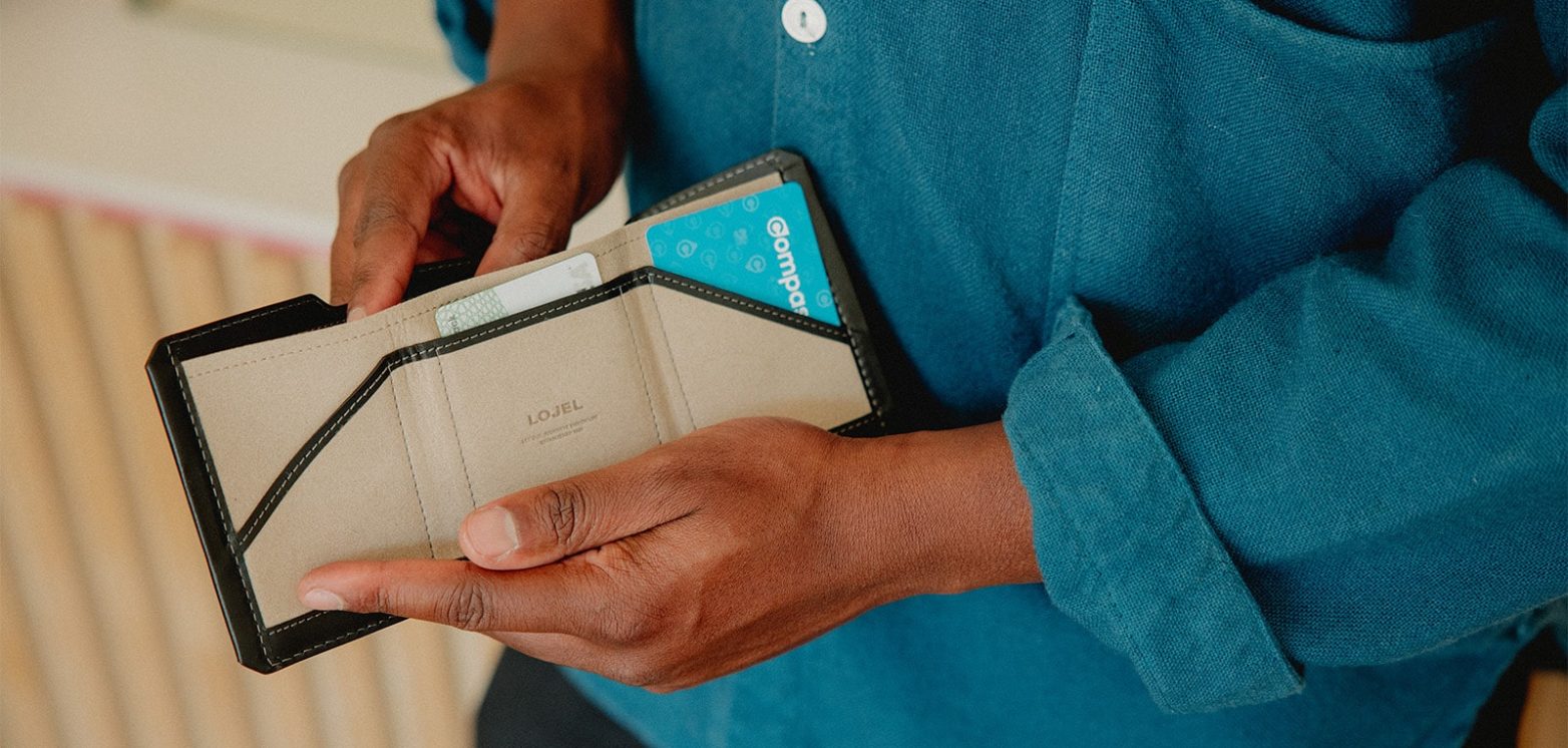 Iloj - Slim Wallet | LOJEL