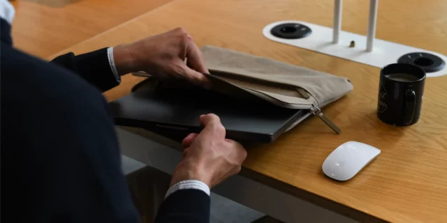 Semo - Laptop Sleeve 14" | LOJEL