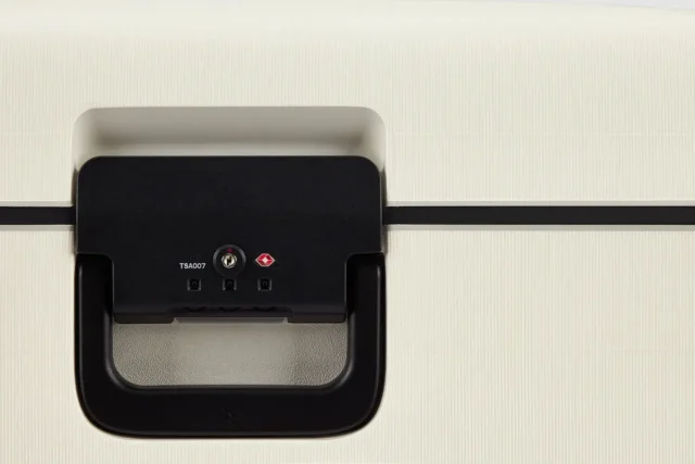 Voja Medium | LOJEL USA