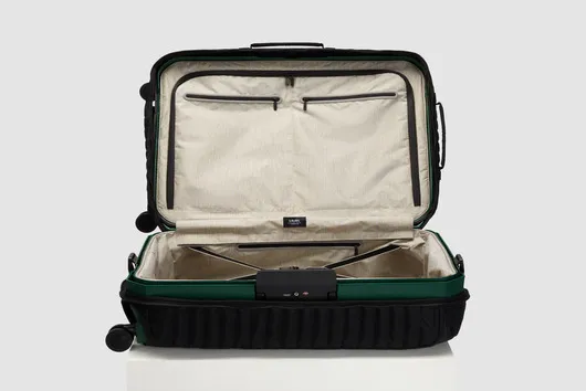 Voja ー ラゲージカバ | LOJEL(ロジェール)ジャパン公式