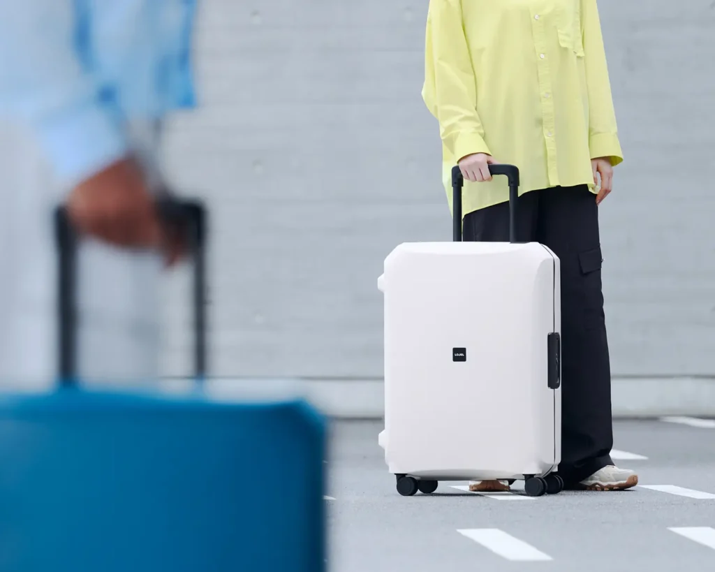 Vojaシリーズ | LOJEL(ロジェール)ジャパン公式 - Let Our Journeys Enrich Life