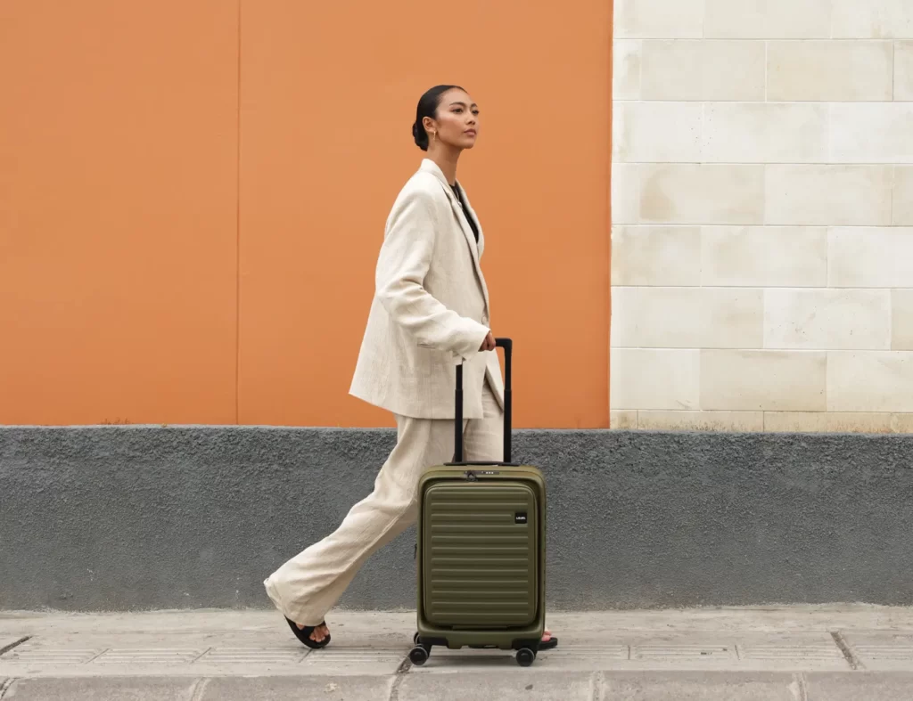 Cubo Luggage Collection | Smart Travel Suitcases by LOJEL