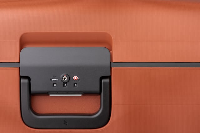 Voja Large | LOJEL Canada